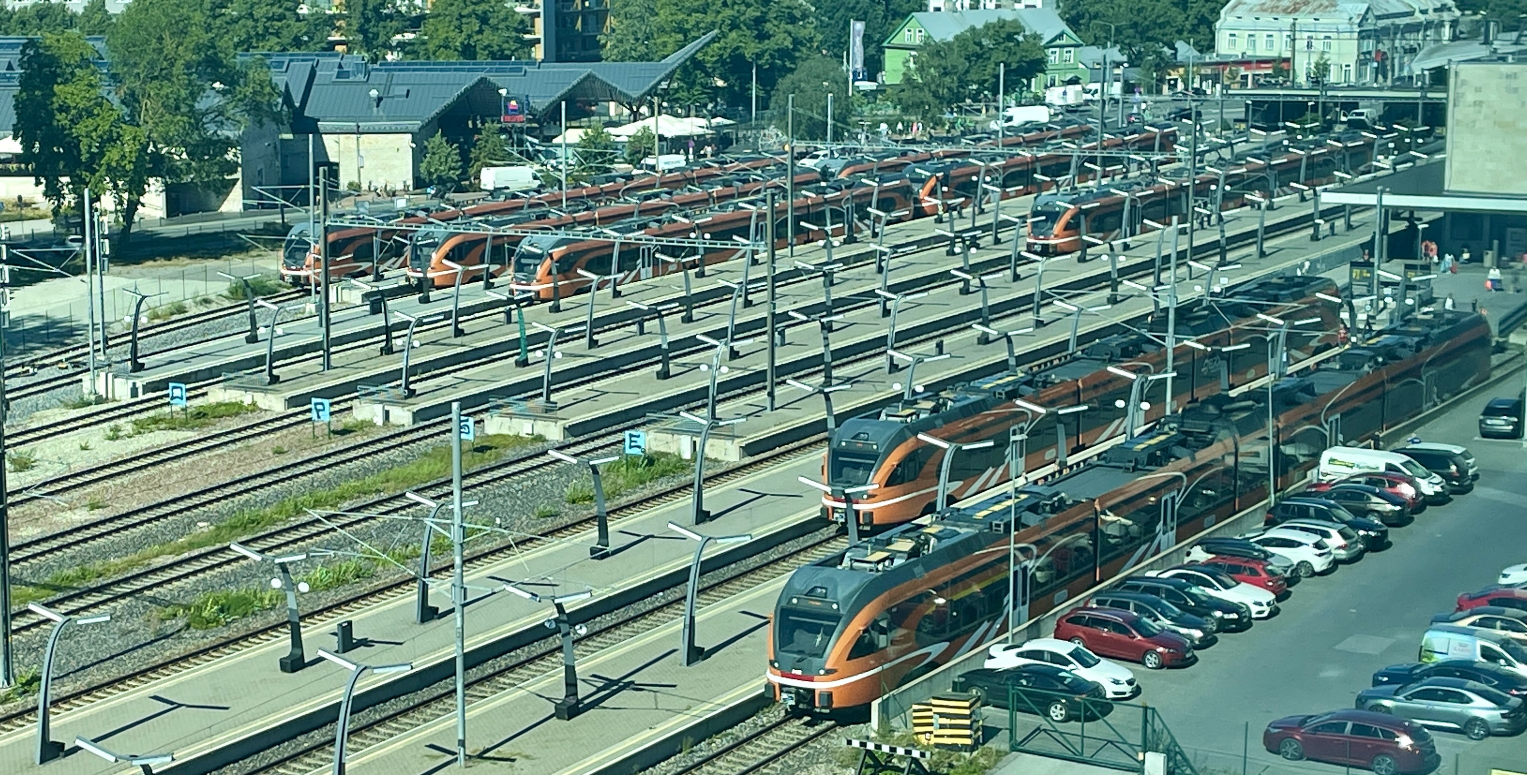 Elroni rongid pluss Brand Manual – kullaga auhinnatud teenusedisain ...